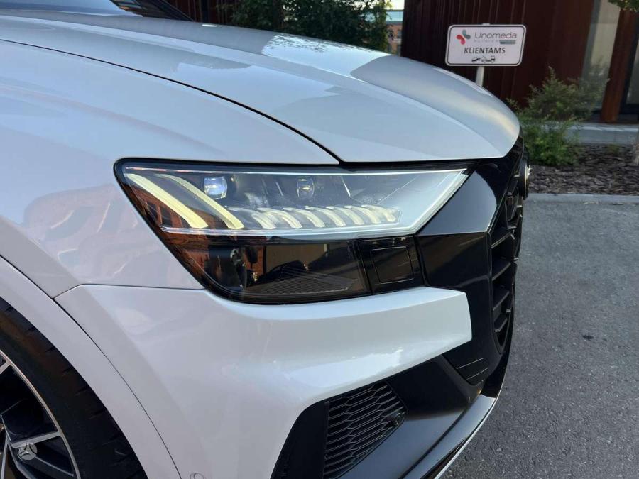 Balts Audi Q8 2021 Kauņa, ar dzinēja tilpumu 3.00 L un nobraukumu 60 tūkst. km par 47999 €, foto 13 vietnē AUTOMOTO.COM.LV