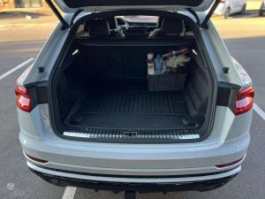 Balts Audi Q8 2021 Kauņa, ar dzinēja tilpumu 3.00 L un nobraukumu 60 tūkst. km par 47999 €, foto 34 vietnē AUTOMOTO.COM.LV
