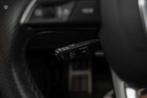 White Audi Q8 2021 in Vilnius, with an engine capacity of 3.00 L and mileage of 144 thousand km for 53900 €, photo 28 on AUTOMOTO.COM.LV