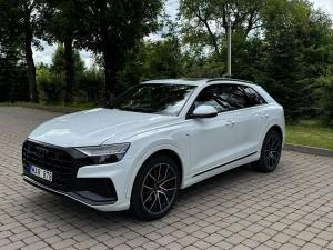 Белый Ауди Q8 2021 в Вильнюс, объемом двигателя 3.00 л и пробегом 116 тыс. км за 41500 €, фото  на AUTOMOTO.COM.LV