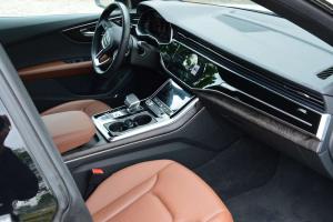 Белый Ауди Q8 2021 в Вильнюс, объемом двигателя 0.00 л и пробегом 78 тыс. км за 44300 €, фото 12 на AUTOMOTO.COM.LV