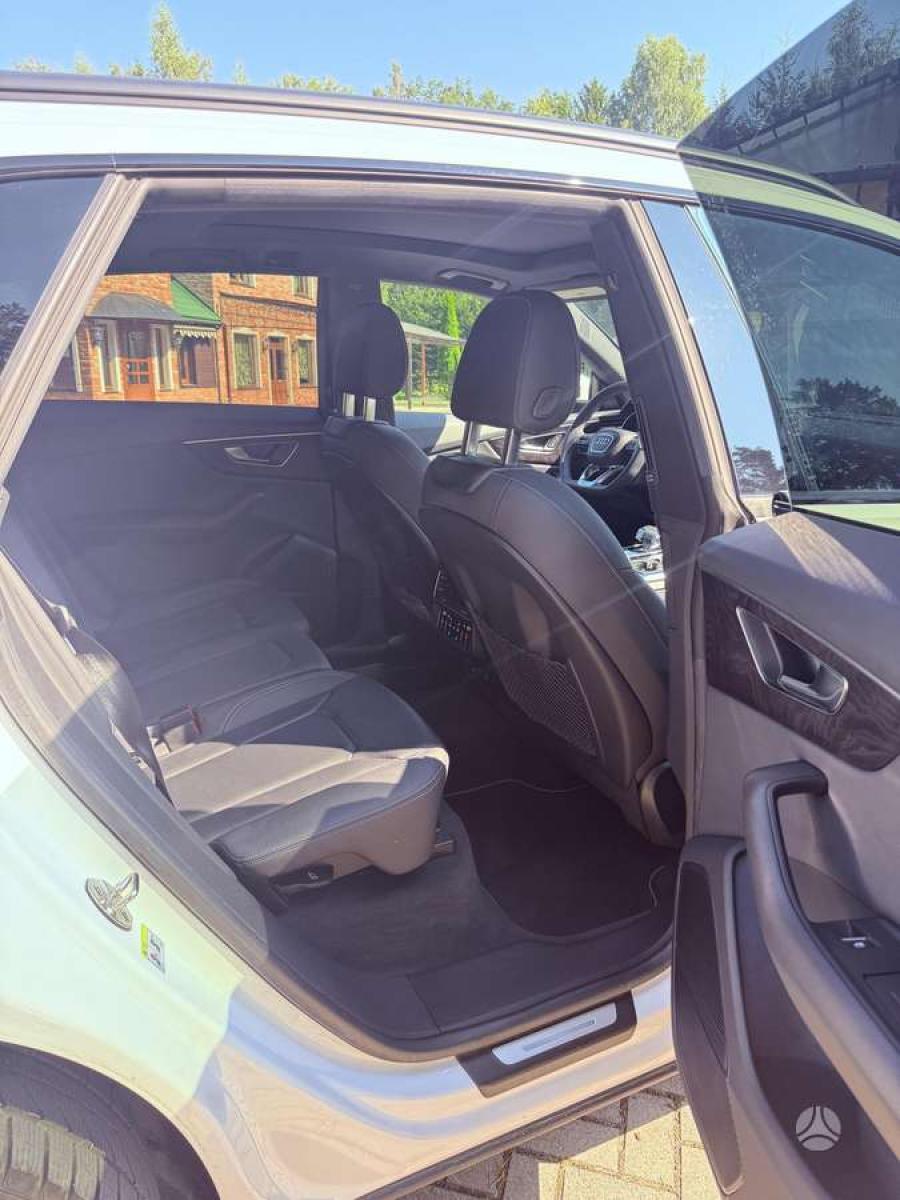 Balts Audi Q8 2021 Šauļi, ar dzinēja tilpumu 3.00 L un nobraukumu 80 tūkst. km par 55000 €, foto 11 vietnē AUTOMOTO.COM.LV