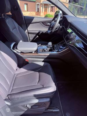 Balts Audi Q8 2021 Šauļi, ar dzinēja tilpumu 3.00 L un nobraukumu 80 tūkst. km par 55000 €, foto 14 vietnē AUTOMOTO.COM.LV