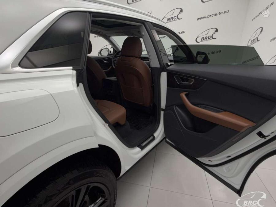 White Audi Q8 2022 in Vilnius, with an engine capacity of 3.00 L and mileage of 24 thousand km for 55900 €, photo 13 on AUTOMOTO.COM.LV