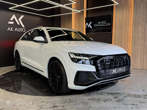 White Audi Q8 2023 in Kaunas, with an engine capacity of 2.97 L and mileage of 58 thousand km for 69990 €, photo 2 on AUTOMOTO.COM.LV