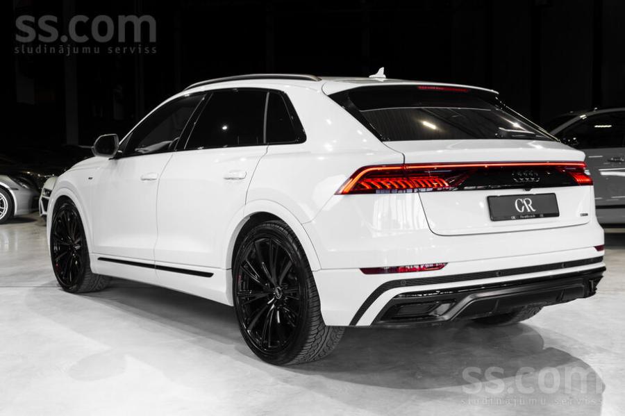 White Audi Q8 2023 in Riga, with an engine capacity of 3.00 L and mileage of 56 thousand km for 69900 €, photo 7 on AUTOMOTO.COM.LV