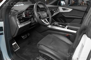White Audi Q8 2023 in Riga, with an engine capacity of 3.00 L and mileage of 56 thousand km for 69900 €, photo 10 on AUTOMOTO.COM.LV