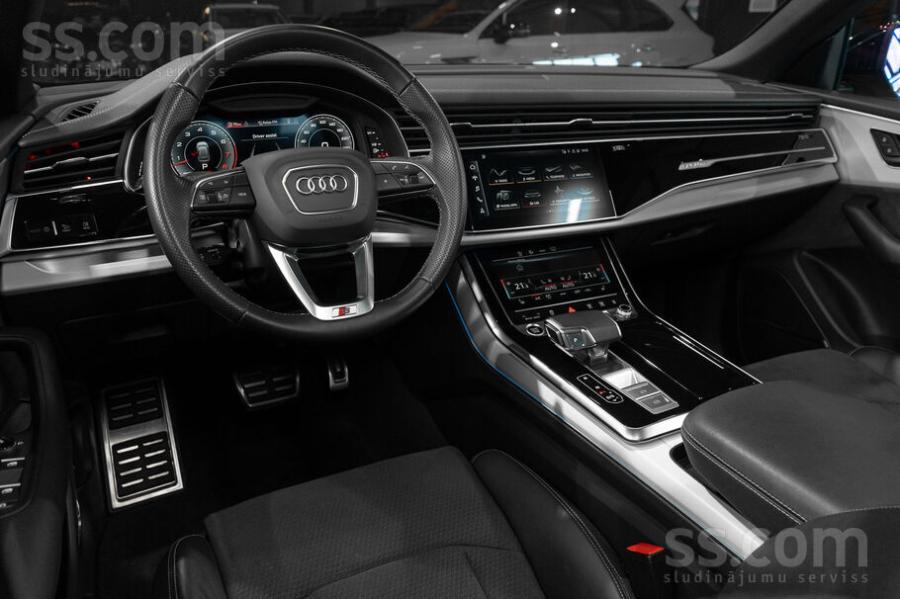 White Audi Q8 2023 in Riga, with an engine capacity of 3.00 L and mileage of 56 thousand km for 69900 €, photo 11 on AUTOMOTO.COM.LV