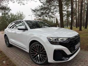 Balts Audi Q8 2024 Utena, ar dzinēja tilpumu 2.97 L un nobraukumu 65 tūkst. km par 72900 €, foto  vietnē AUTOMOTO.COM.LV