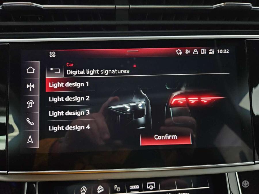 White Audi Q8 2024 in Kaunas, with an engine capacity of 2.97 L and mileage of 69 thousand km for 81900 €, photo 30 on AUTOMOTO.COM.LV