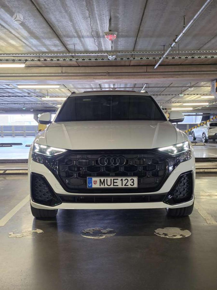 White Audi Q8 2024 in Kaunas, with an engine capacity of 2.97 L and mileage of 81 thousand km for 76900 €, photo 3 on AUTOMOTO.COM.LV