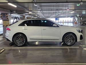 White Audi Q8 2024 in Kaunas, with an engine capacity of 2.97 L and mileage of 81 thousand km for 76900 €, photo 9 on AUTOMOTO.COM.LV