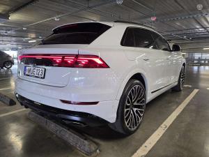 White Audi Q8 2024 in Kaunas, with an engine capacity of 2.97 L and mileage of 81 thousand km for 76900 €, photo 12 on AUTOMOTO.COM.LV