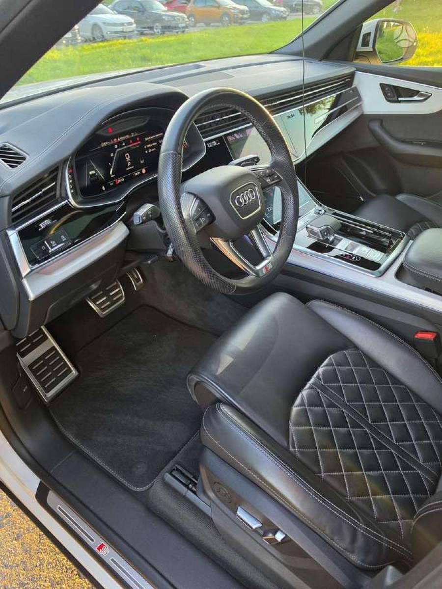 White Audi Q8 2024 in Kaunas, with an engine capacity of 2.97 L and mileage of 81 thousand km for 76900 €, photo 13 on AUTOMOTO.COM.LV