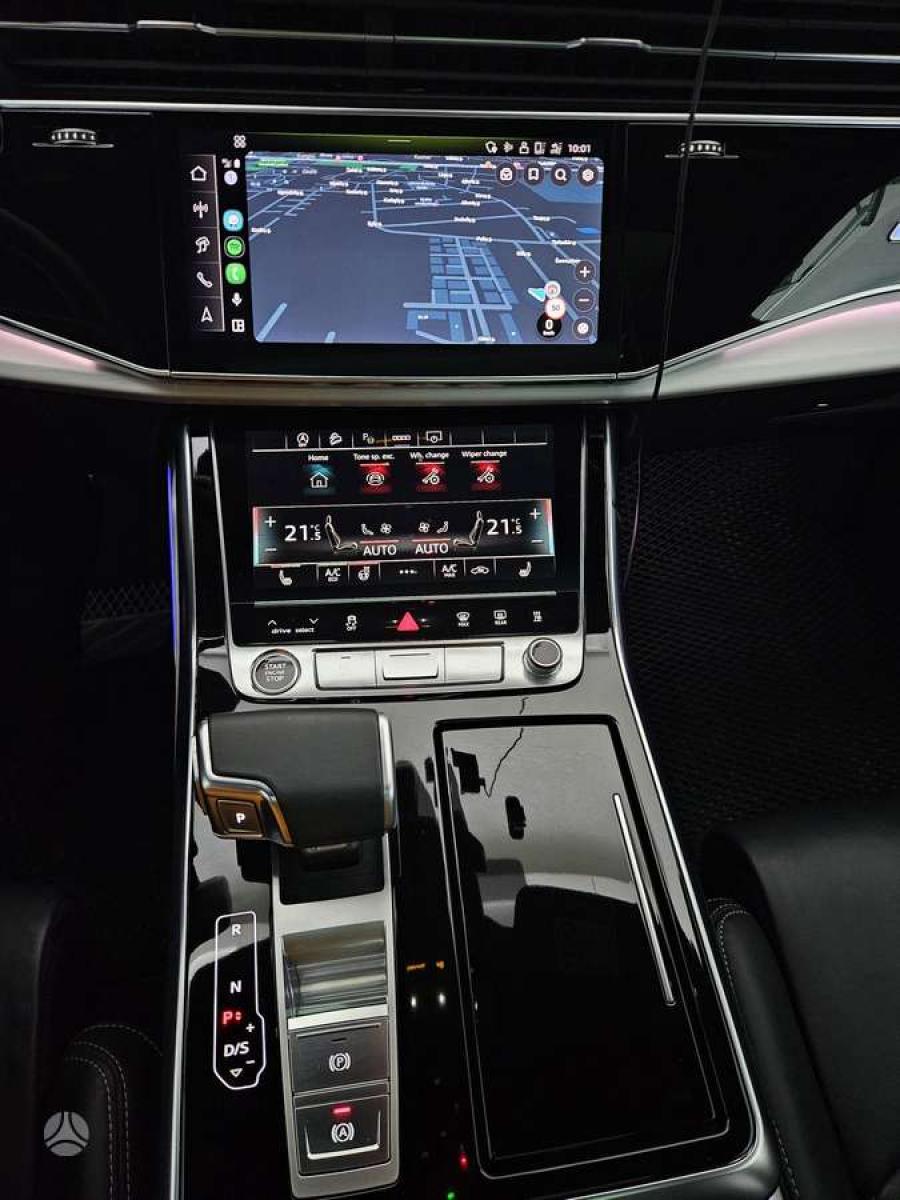 White Audi Q8 2024 in Kaunas, with an engine capacity of 2.97 L and mileage of 81 thousand km for 76900 €, photo 20 on AUTOMOTO.COM.LV
