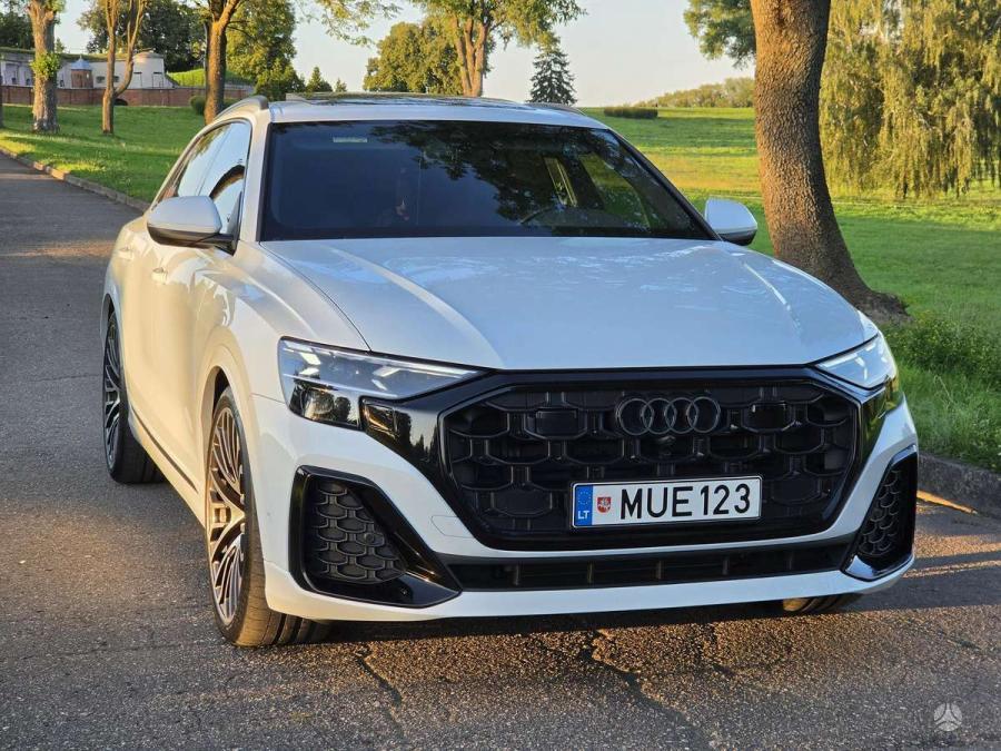 White Audi Q8 2024 in Kaunas, with an engine capacity of 2.97 L and mileage of 81 thousand km for 76900 €, photo 49 on AUTOMOTO.COM.LV