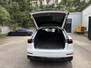 Белый Ауди Q8 2024 в Рига, объемом двигателя 3.00 л и пробегом 27 тыс. км за 77700 €, фото 10 на AUTOMOTO.COM.LV