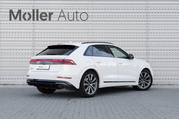 White Audi Q8 2024 in Marupe, with an engine capacity of 3.00 L and mileage of 23 thousand km for 67000 €, photo 5 on AUTOMOTO.COM.LV
