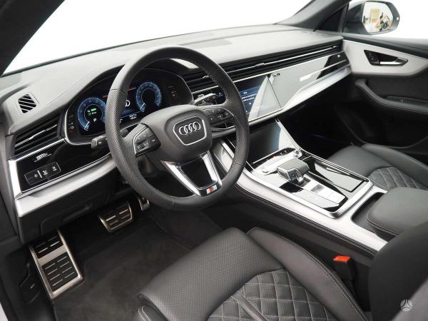 White Audi Q8 2025 in Vilnius, with an engine capacity of 3.00 L and mileage of 11 thousand km for 89900 €, photo 11 on AUTOMOTO.COM.LV