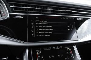 Balts Audi Q8 2026 Mārupe, ar dzinēja tilpumu 3.00 L un nobraukumu 0 tūkst. km par 85900 €, foto 29 vietnē AUTOMOTO.COM.LV