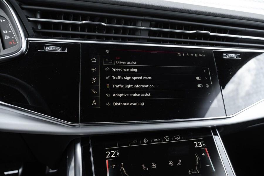 Balts Audi Q8 2026 Mārupe, ar dzinēja tilpumu 3.00 L un nobraukumu 0 tūkst. km par 85900 €, foto 29 vietnē AUTOMOTO.COM.LV