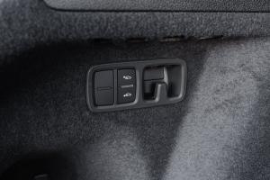 Balts Audi Q8 2026 Mārupe, ar dzinēja tilpumu 3.00 L un nobraukumu 0 tūkst. km par 85900 €, foto 41 vietnē AUTOMOTO.COM.LV