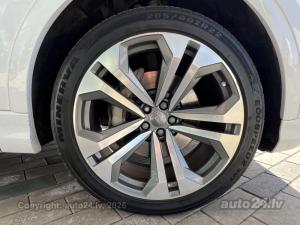 Balts Audi Q8 2019 Tallina, ar dzinēja tilpumu 3.00 L un nobraukumu 177 tūkst. km par 43900 €, foto 7 vietnē AUTOMOTO.COM.LV