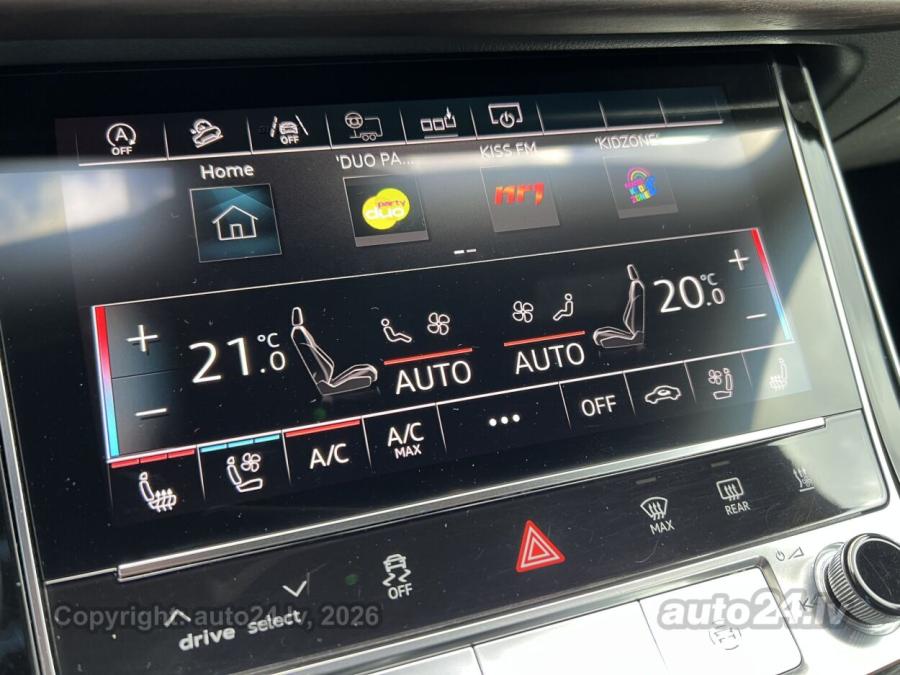 Balts Audi Q8 2019 Tallina, ar dzinēja tilpumu 3.00 L un nobraukumu 177 tūkst. km par 43900 €, foto 19 vietnē AUTOMOTO.COM.LV