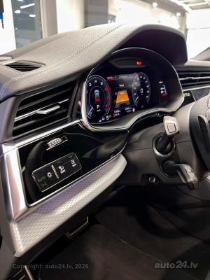 White Audi Q8 2024 in Tallinn, with an engine capacity of 3.00 L and mileage of 14 thousand km for 92500 €, photo 7 on AUTOMOTO.COM.LV