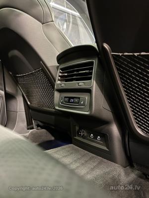 White Audi Q8 2024 in Tallinn, with an engine capacity of 3.00 L and mileage of 14 thousand km for 92500 €, photo 17 on AUTOMOTO.COM.LV
