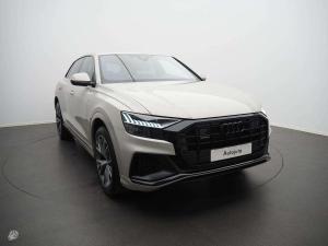 Yellow Audi Q8 2023 in Vilnius, with an engine capacity of 3.00 L and mileage of 74 thousand km for 57500 €, photo 5 on AUTOMOTO.COM.LV