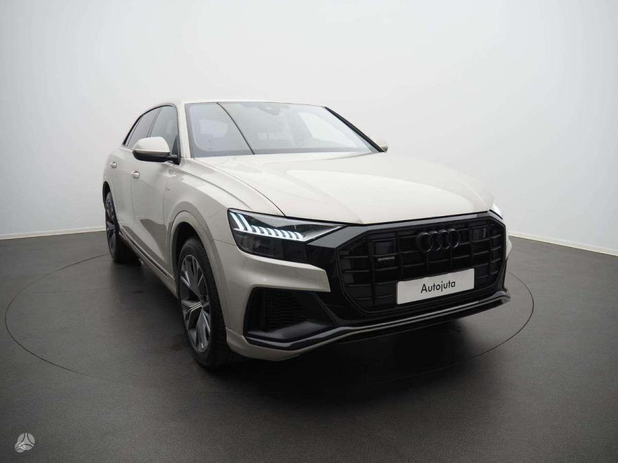 Yellow Audi Q8 2023 in Vilnius, with an engine capacity of 3.00 L and mileage of 74 thousand km for 57500 €, photo 5 on AUTOMOTO.COM.LV