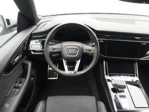 Yellow Audi Q8 2023 in Vilnius, with an engine capacity of 3.00 L and mileage of 74 thousand km for 57500 €, photo 22 on AUTOMOTO.COM.LV