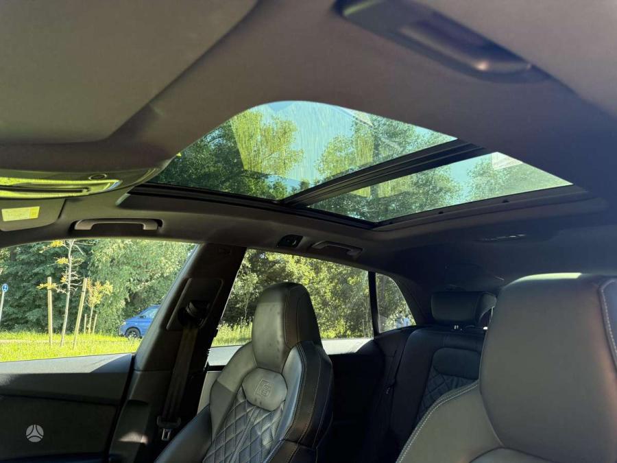 Dzeltens Audi Q8 2023 Šauļi, ar dzinēja tilpumu 3.00 L un nobraukumu 53 tūkst. km par 59000 €, foto 12 vietnē AUTOMOTO.COM.LV