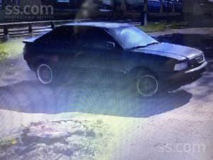 Melns Audi Quattro 1988 Liepāja, ar dzinēja tilpumu 2.30 L un nobraukumu 280 tūkst. km par 7500 €, foto 3 vietnē AUTOMOTO.COM.LV