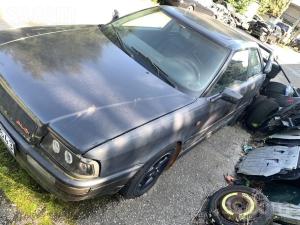 Melns Audi Quattro 1988 Liepāja, ar dzinēja tilpumu 2.30 L un nobraukumu 280 tūkst. km par 7500 €, foto 7 vietnē AUTOMOTO.COM.LV