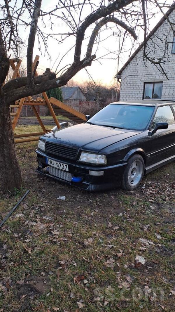 Черный Ауди Quattro 1989 в Бауска, объемом двигателя 2.20 л и пробегом 375 тыс. км за 4600 €, фото 1 на AUTOMOTO.COM.LV