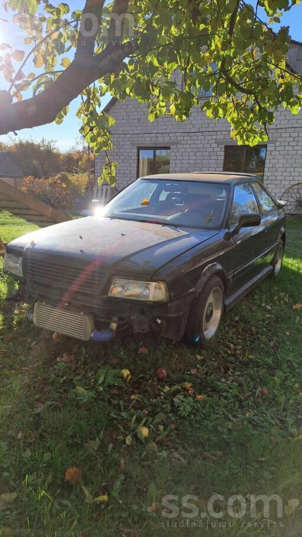 Черный Ауди Quattro 1989 в Бауска, объемом двигателя 2.20 л и пробегом 375 тыс. км за 4600 €, фото 5 на AUTOMOTO.COM.LV