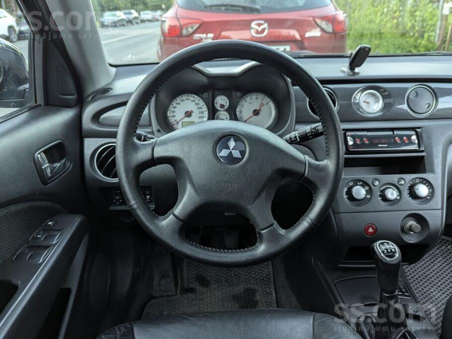 Melns Audi Quattro 2005 Rīga, ar dzinēja tilpumu 2.00 L un nobraukumu 222 tūkst. km par 3999 €, foto 5 vietnē AUTOMOTO.COM.LV