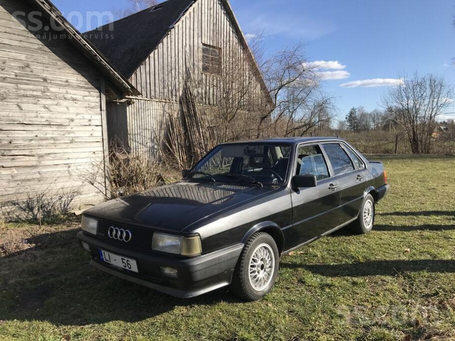 Melns Audi Quattro 1986 Rīga, ar dzinēja tilpumu 1.80 L un nobraukumu 342 tūkst. km par 7000 €, foto 2 vietnē AUTOMOTO.COM.LV