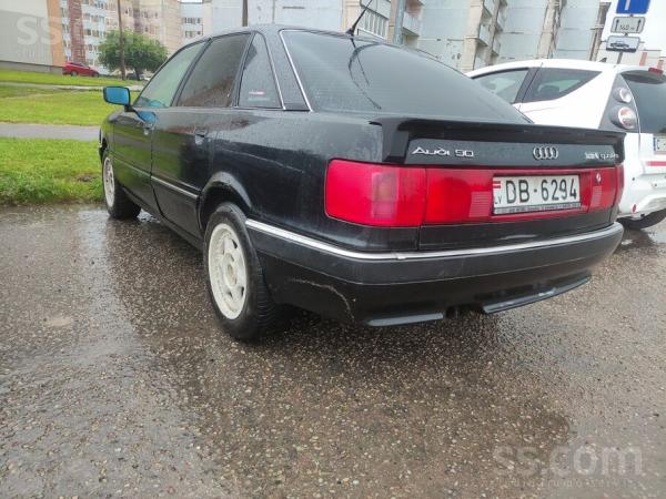 Черный Ауди Quattro 1987 в Лиепая, объемом двигателя 2.20 л и пробегом 408 тыс. км за 6500 €, фото 4 на AUTOMOTO.COM.LV
