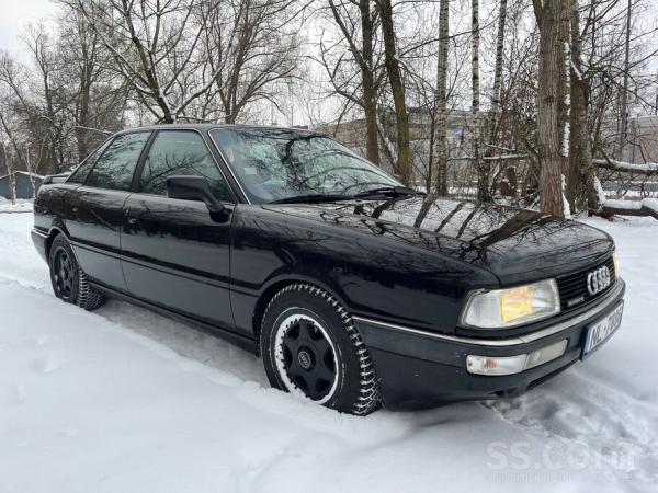 Black Audi Quattro 1989 in Riga, with an engine capacity of 2.30 L and mileage of 229 thousand km for 6490 €, photo 6 on AUTOMOTO.COM.LV