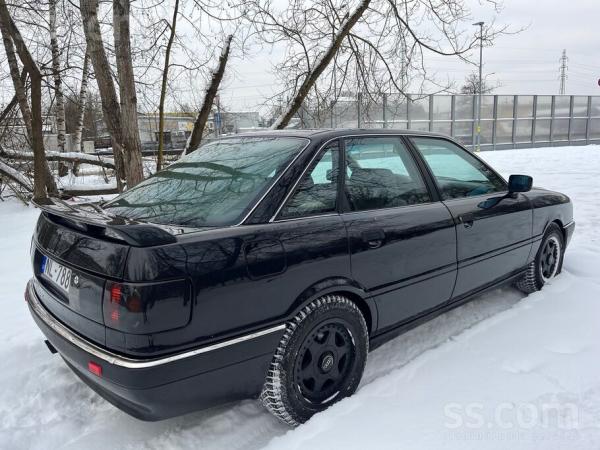 Black Audi Quattro 1989 in Riga, with an engine capacity of 2.30 L and mileage of 229 thousand km for 6490 €, photo 7 on AUTOMOTO.COM.LV
