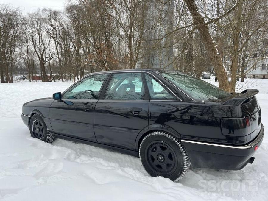 Melns Audi Quattro 1989 Rīga, ar dzinēja tilpumu 2.30 L un nobraukumu 229 tūkst. km par 6490 €, foto 13 vietnē AUTOMOTO.COM.LV