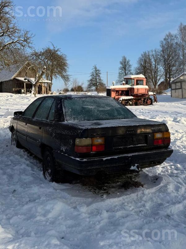 Melns Audi Quattro 1990 Bauska, ar dzinēja tilpumu 2.50 L un nobraukumu 346 tūkst. km par 1000 €, foto 4 vietnē AUTOMOTO.COM.LV
