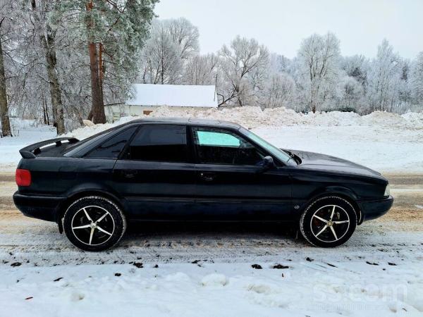 Black Audi Quattro 1991 in Valka, with an engine capacity of 2.80 L and mileage of 512 thousand km for 2450 €, photo 5 on AUTOMOTO.COM.LV