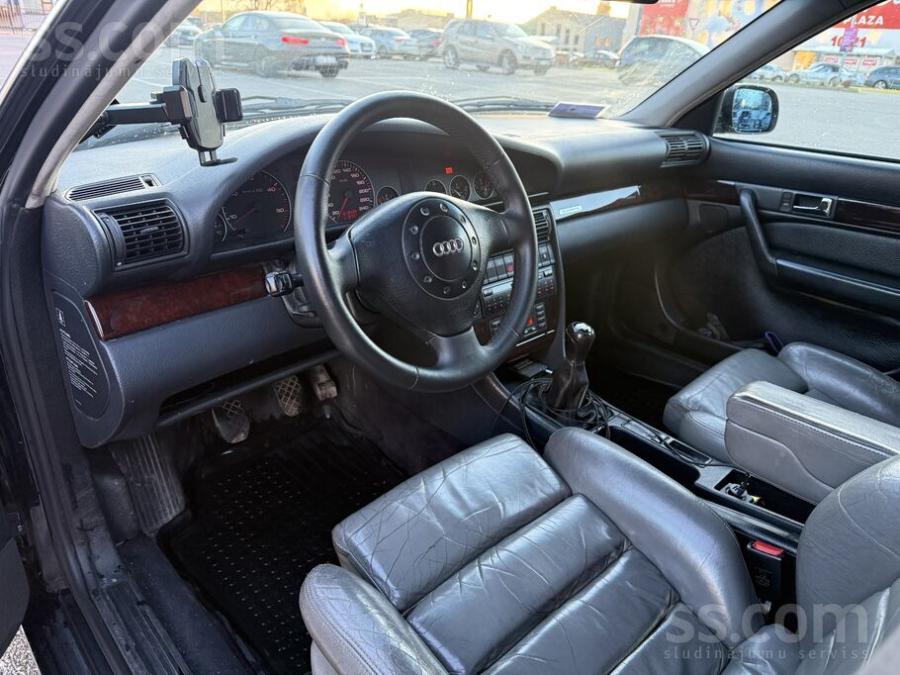 Черный Ауди Quattro 1996 в Рига, объемом двигателя 2.50 л и пробегом 620 тыс. км за 3330 €, фото 6 на AUTOMOTO.COM.LV