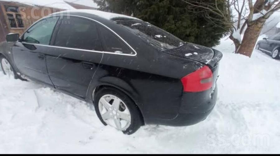 Melns Audi Quattro 1998 Rēzekne, ar dzinēja tilpumu 2.80 L un nobraukumu 450 tūkst. km par 1650 €, foto 3 vietnē AUTOMOTO.COM.LV