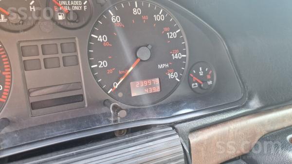 Melns Audi Quattro 1999 Rīga, ar dzinēja tilpumu 2.80 L un nobraukumu 240 tūkst. km par 2450 €, foto 8 vietnē AUTOMOTO.COM.LV