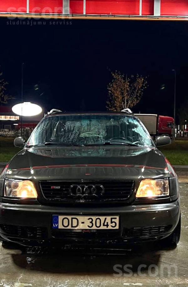 Melns Audi Quattro 1996 Rīga, ar dzinēja tilpumu 2.50 L un nobraukumu 641 tūkst. km par 1800 €, foto 1 vietnē AUTOMOTO.COM.LV